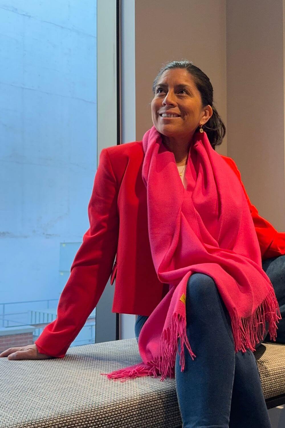 Baby Alpaca Shawls – Elegant & Naturally Warm